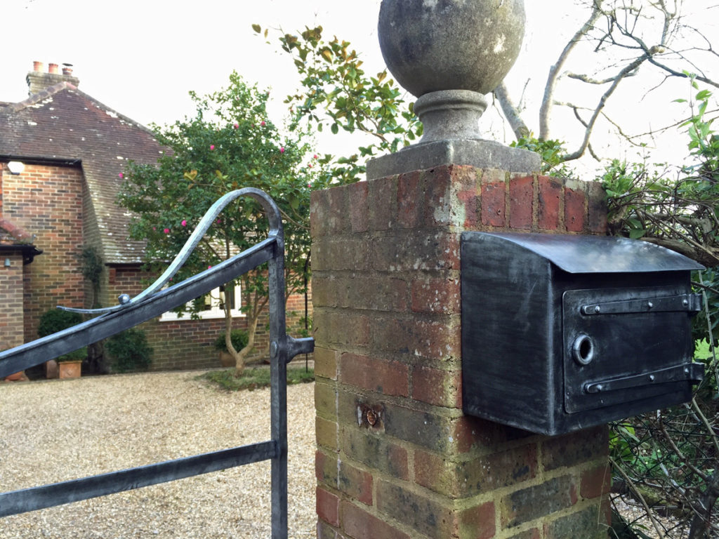Postbox-gate-detail - James Price Blacksmith Ltd